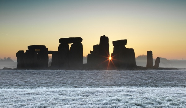 Learn: Celebrating Solstice at Stonehenge | English Heritage