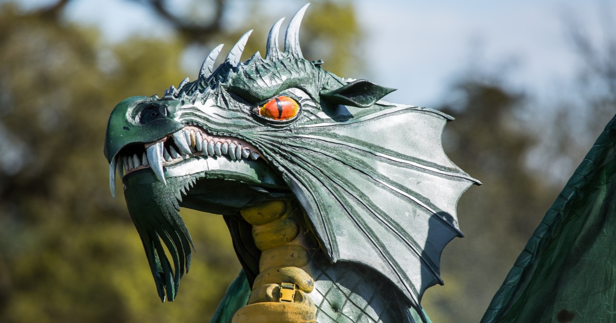 How to spot a dragon: A guide to mythical reptiles | English Heritage