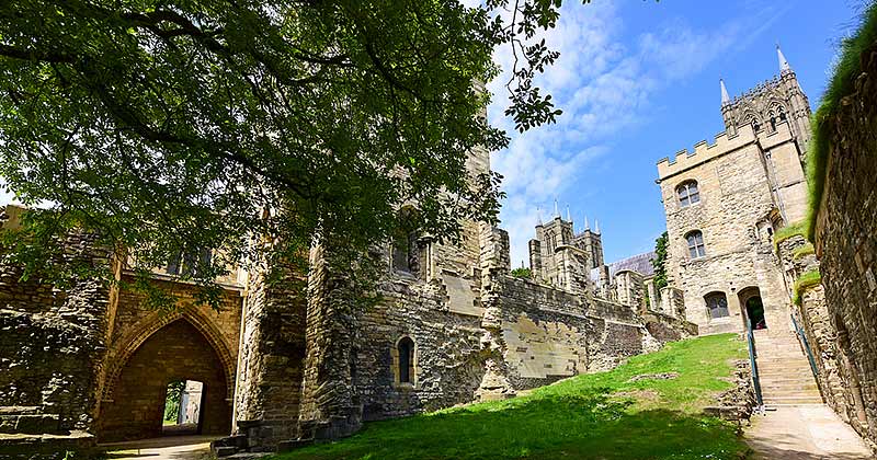 History of Lincoln Medieval Bishops’ Palace | English Heritage