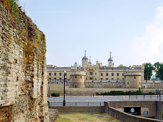 History of London Wall | English Heritage