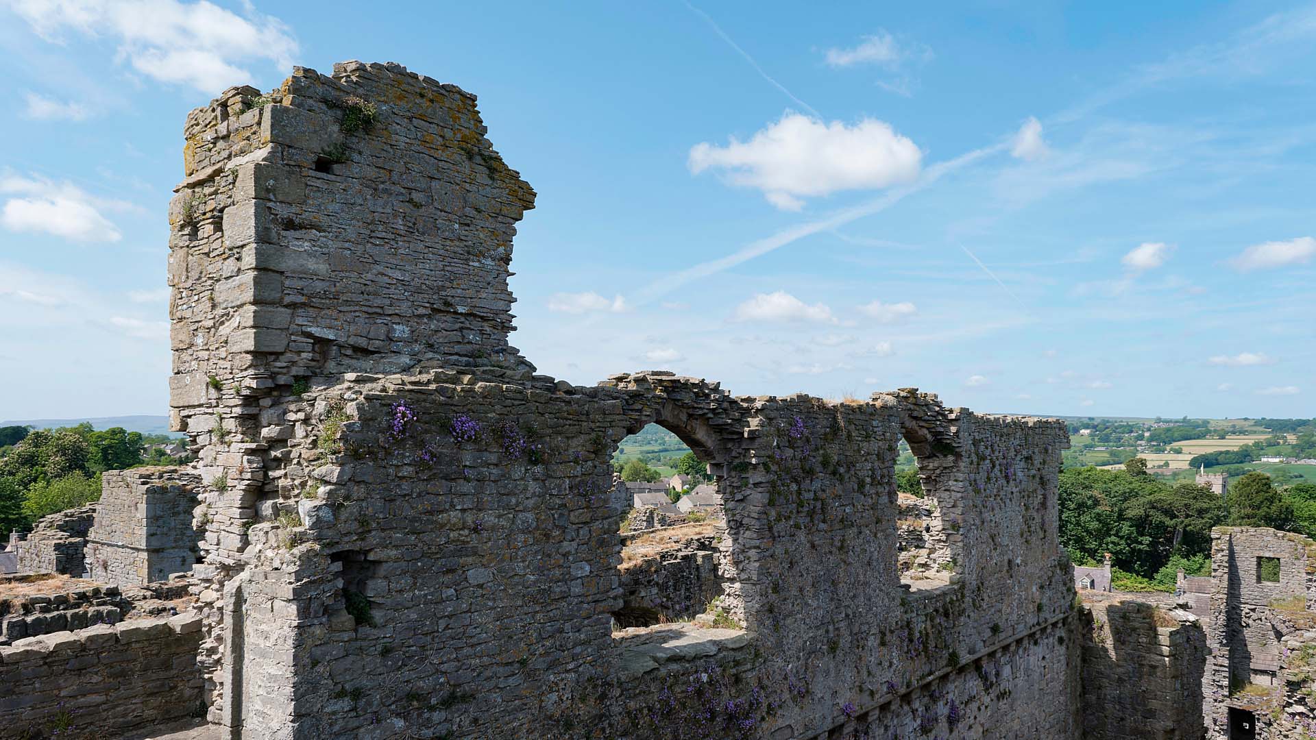 Middleham Castle | English Heritage
